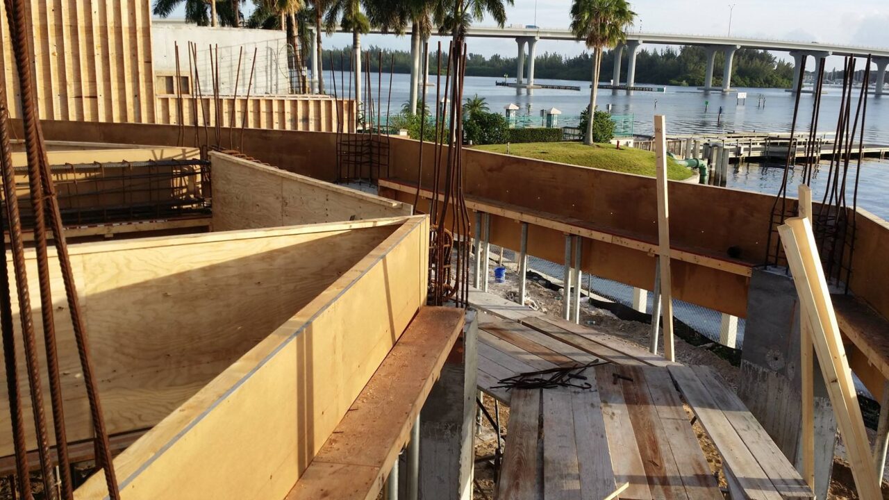 Octagon Form Work - Drawdy Concrete Construction